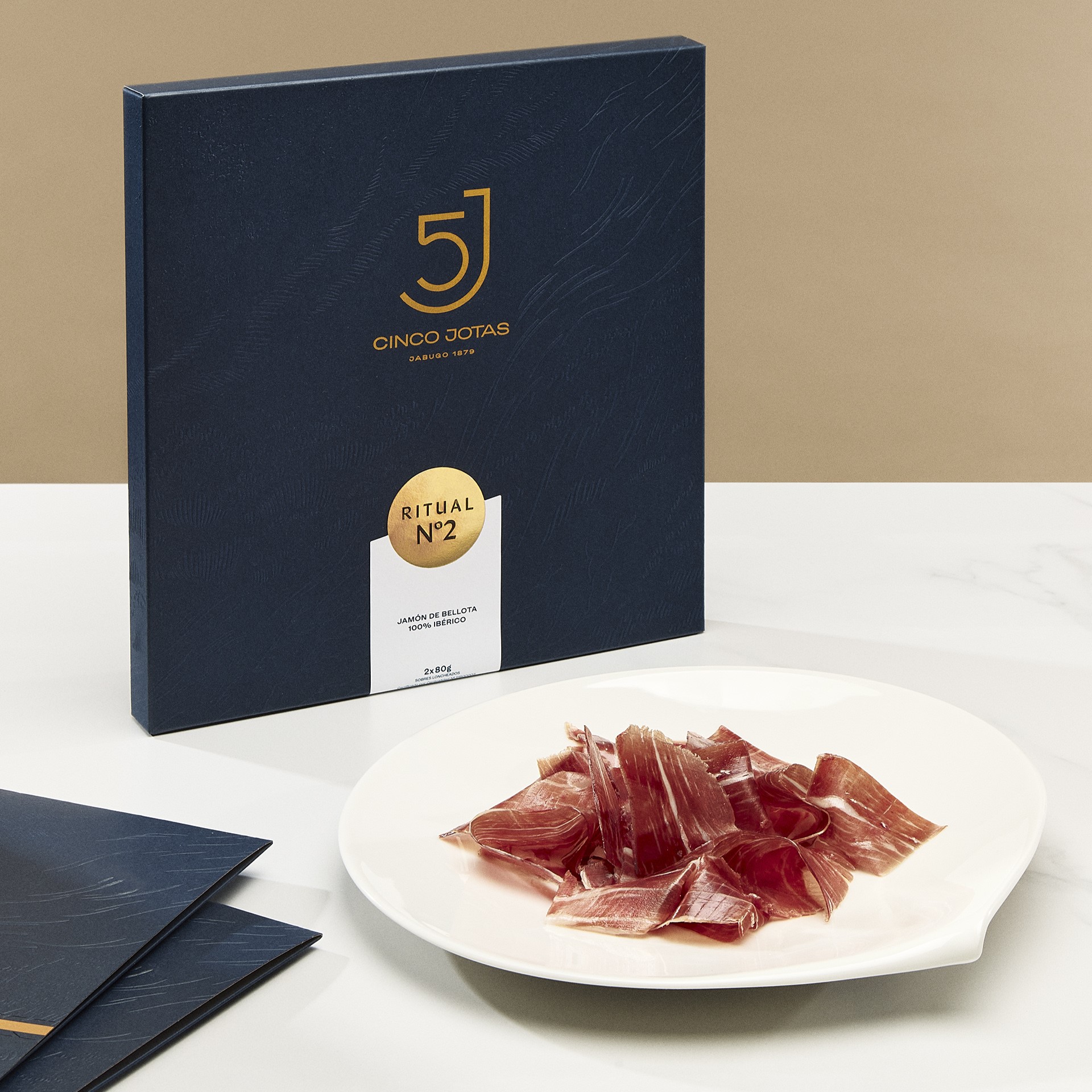 CINCO JOTAS – Celebrar con el mejor jamón ibérico, un placer que ...
