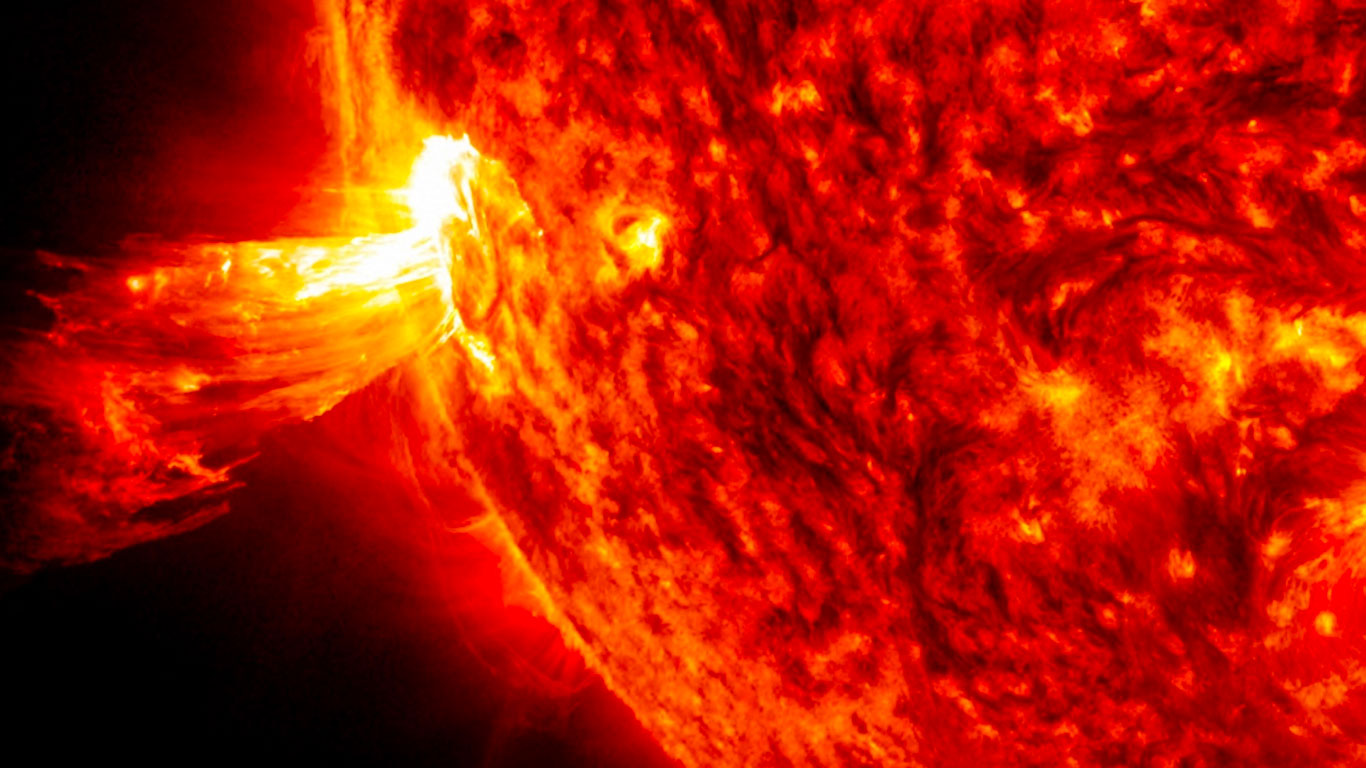 Qué es una tormenta solar y cuáles son sus posibles efectos