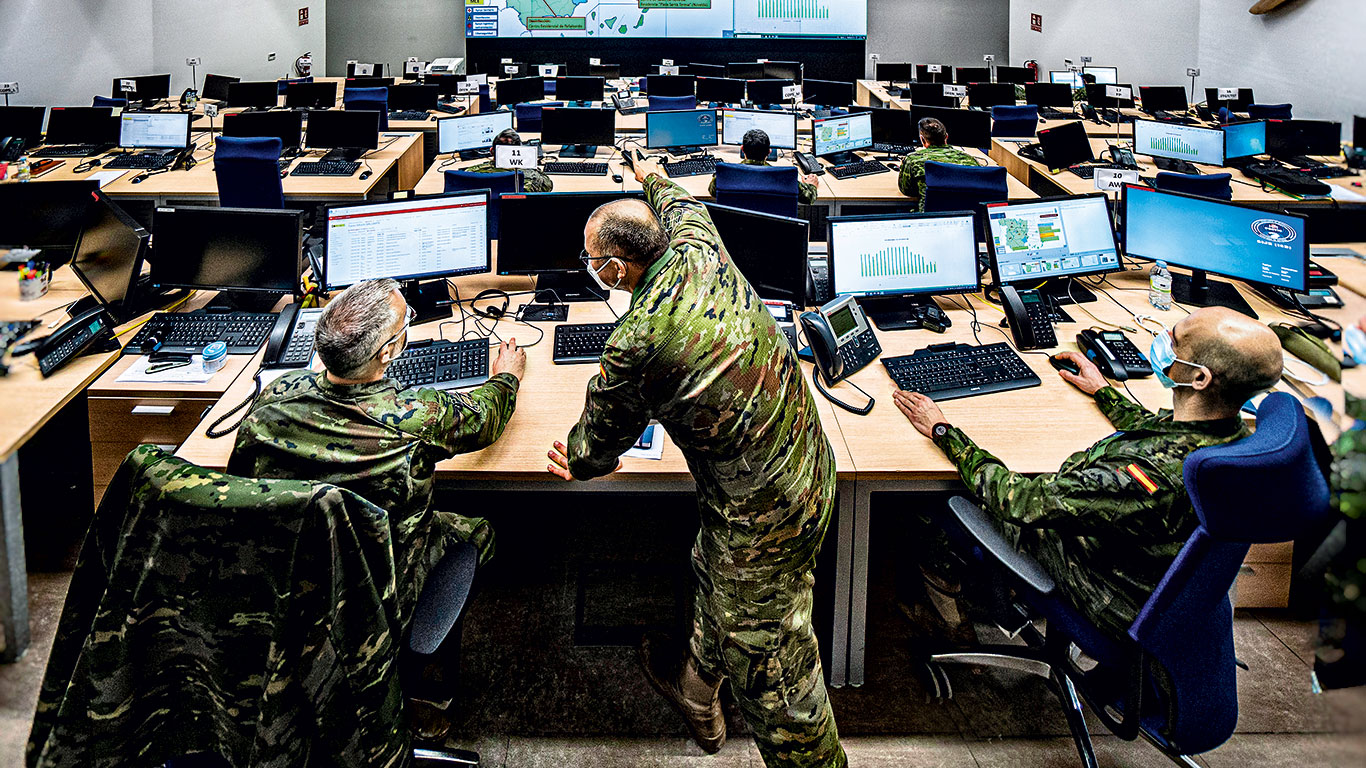 Soldados al rescate: así actúan las Fuerzas Armadas frente a ...